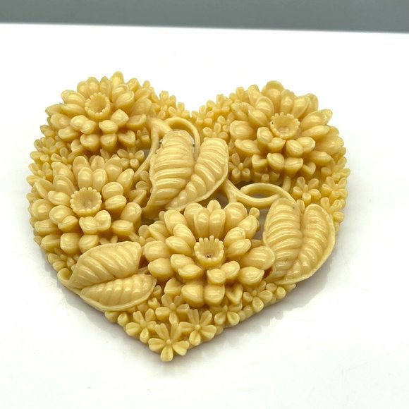 Jewelry | Vintage Carved Celluloid Brooch Cream Colored Hearts And ...